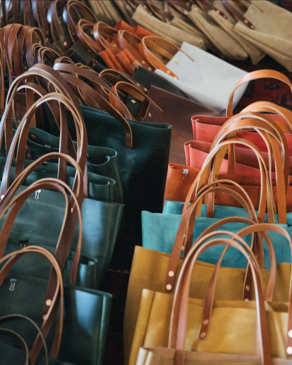 Show me all the Scratch-and-Dent Bags – KMM & Co.